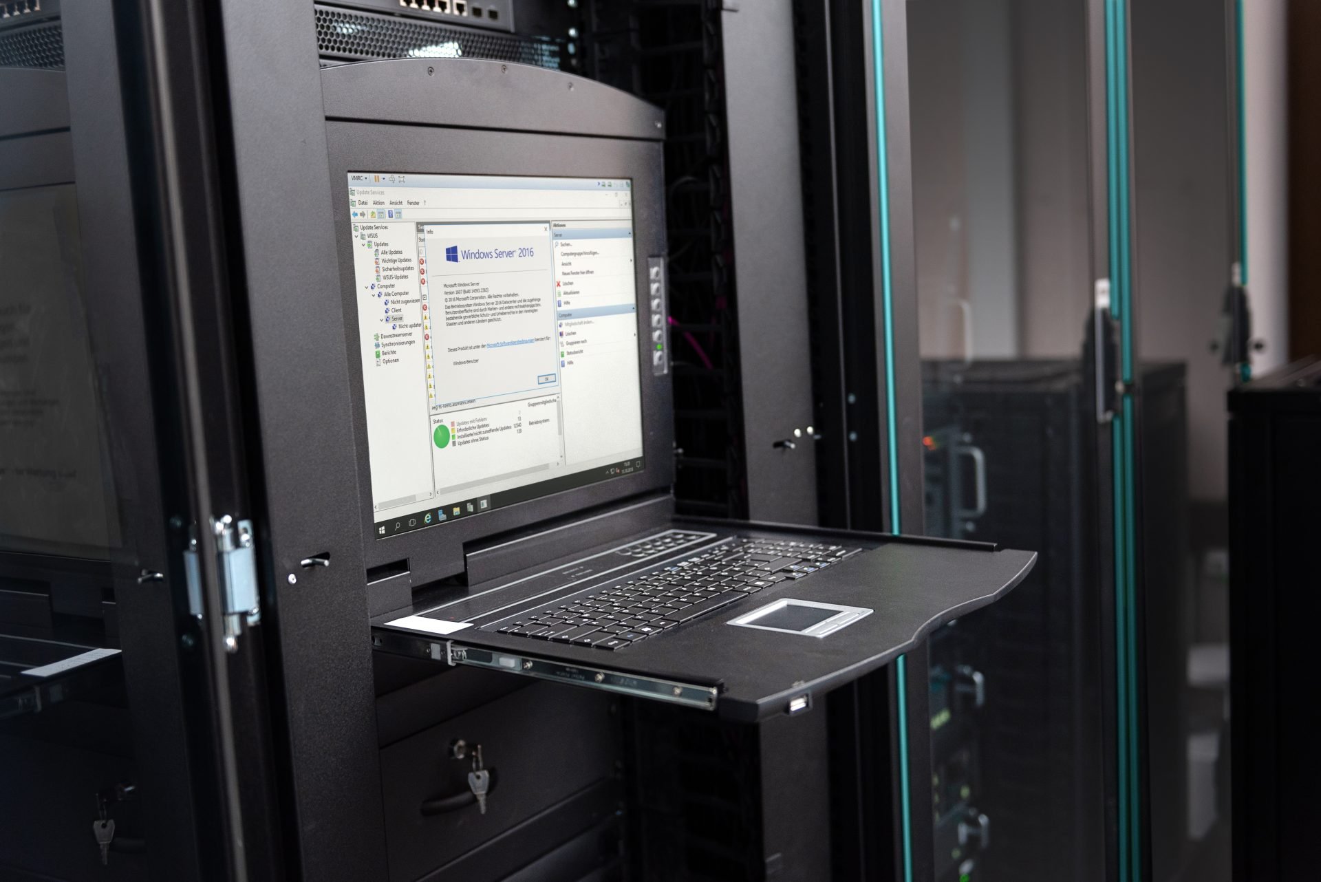 Perbandingan KVM vs OpenVZ: Pilih Mana yang Lebih Baik?